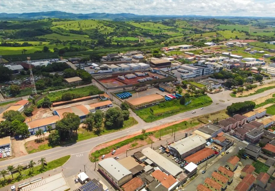 Passagem de Ônibus para Poco Fundo - Horários e Descontos